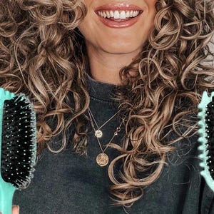 Viral Curly Hair Defining Brush - Etsy
