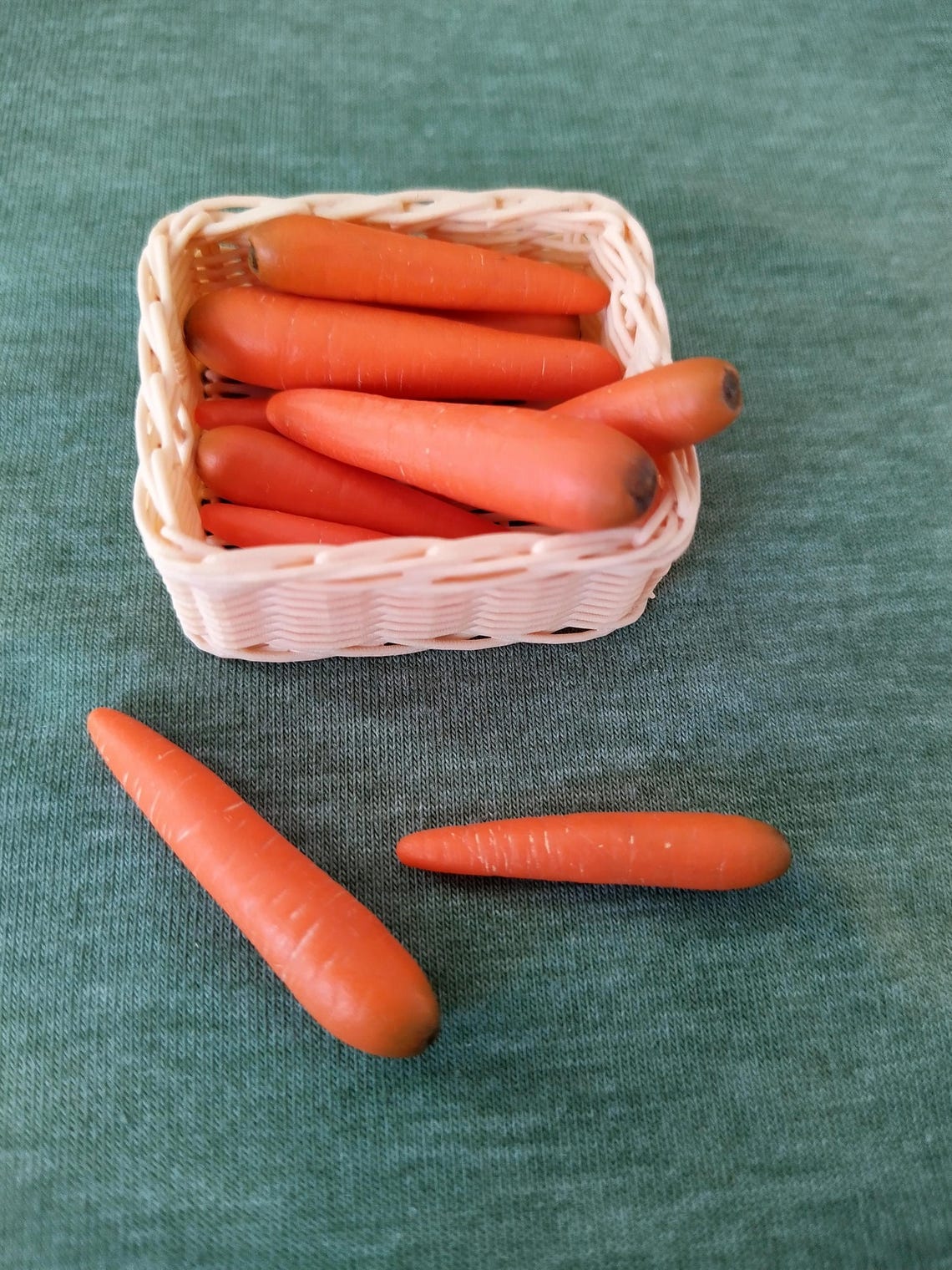 Miniature Carrot 1:6 Miniature Realistic Vegetables Food for Dolls ...
