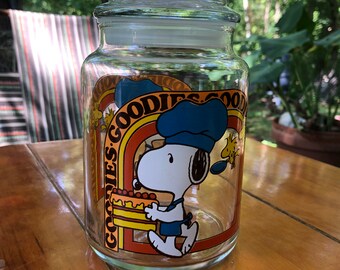 Vintage Snoopy Jar Snoopy Goodies Jar Snoopy and Woodstock Peanuts ...