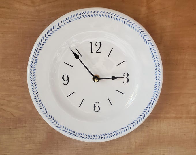 Blue and Off-white Wall Clock, 9 Inch Ceramic Plate Clock, Silent ...