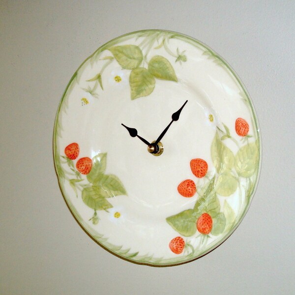 Strawberry Vintage Clock - Etsy