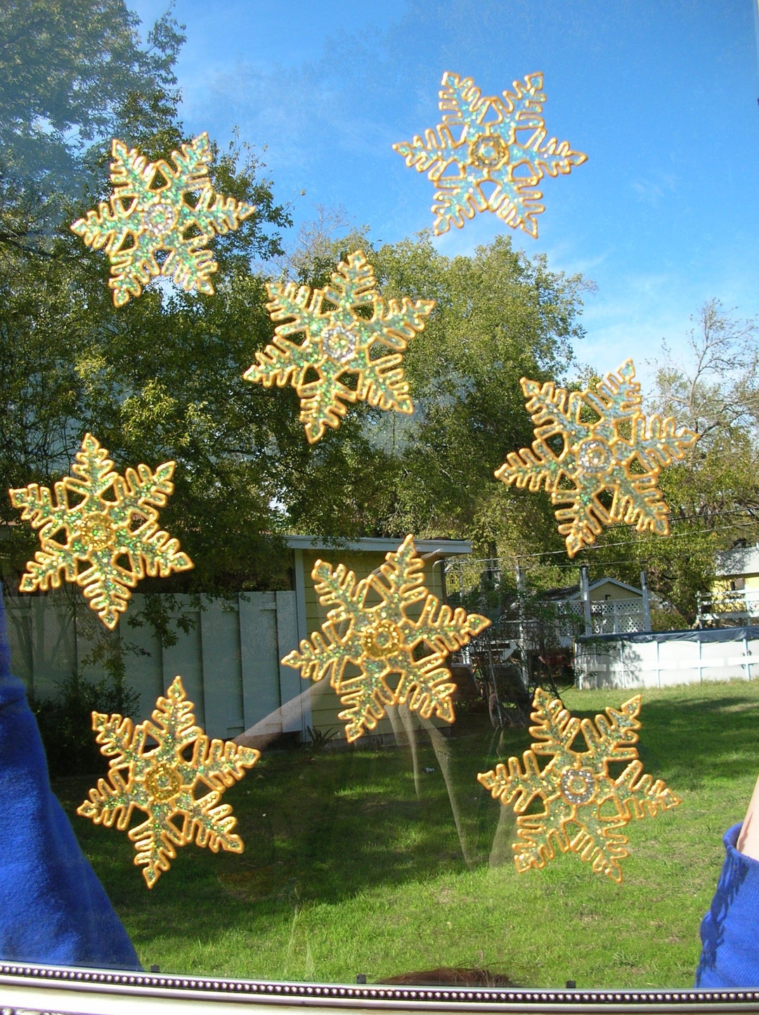 Snowflakes in Gold-stained Glass Window Clings Set of 8 Size 3.5 X 3.5 ...