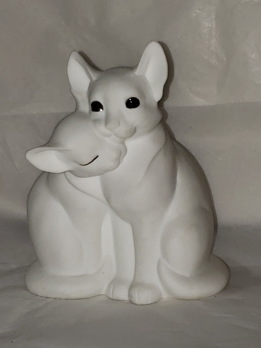 Vintage White Cats Figurine Freeman George Good - Etsy