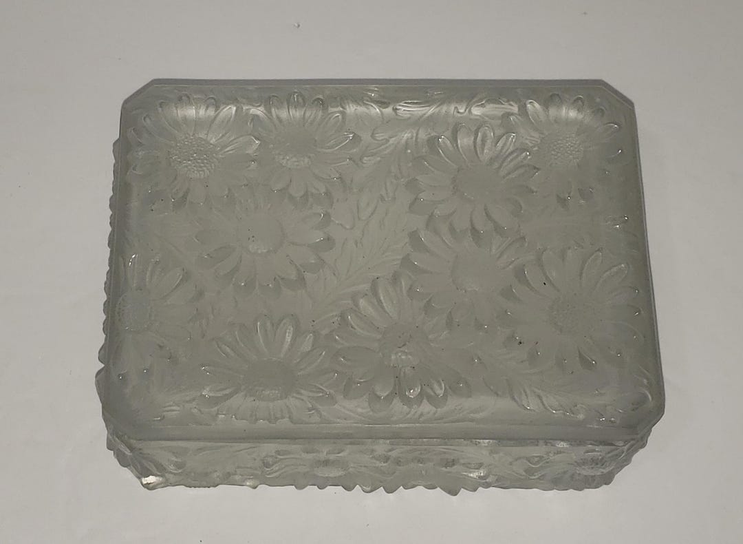 Vintage Art Deco Frosted Satin Glass Cigarette Box With Flowers Barolac ...