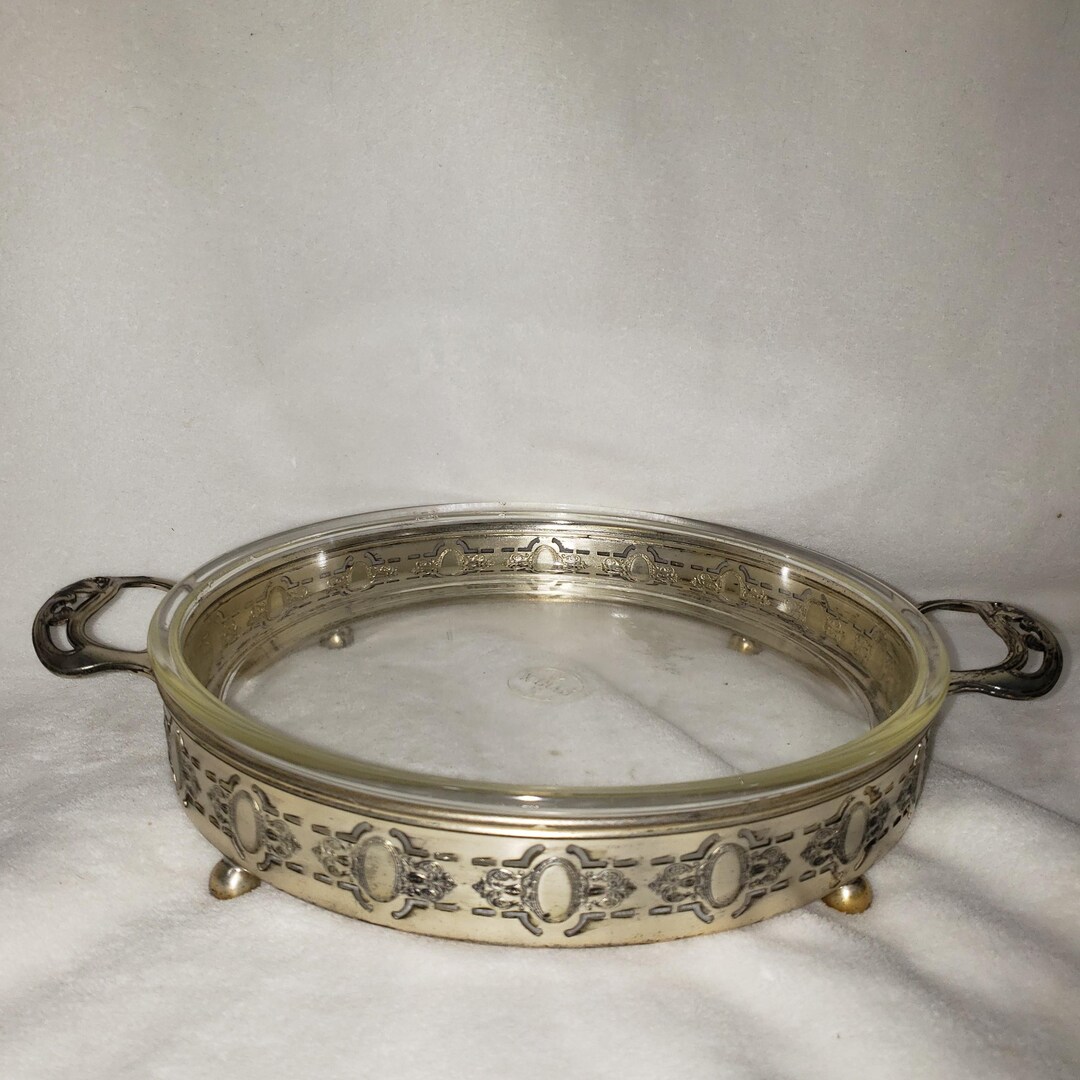 Vintage Pyrex Glass Flat Cake Pan in Art Deco Metal Stand 1919 - Etsy
