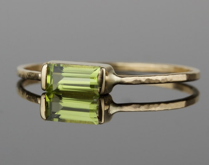 Peridot Baguette Ring SOLID 14k Gold Peridot Baguette Ring - Etsy