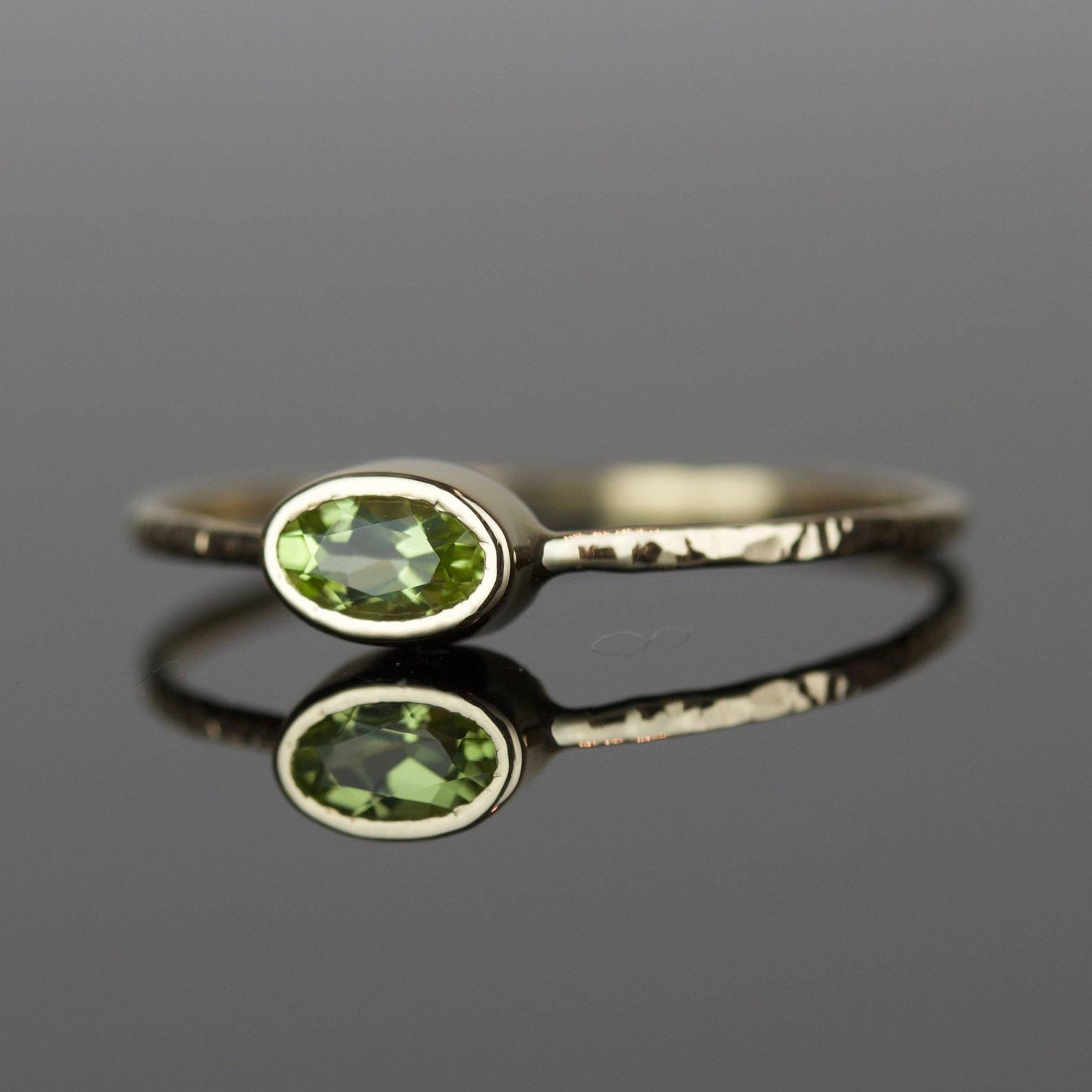 Natural Oval Peridot Ring SOLID 14k Gold August Birthstone - Etsy