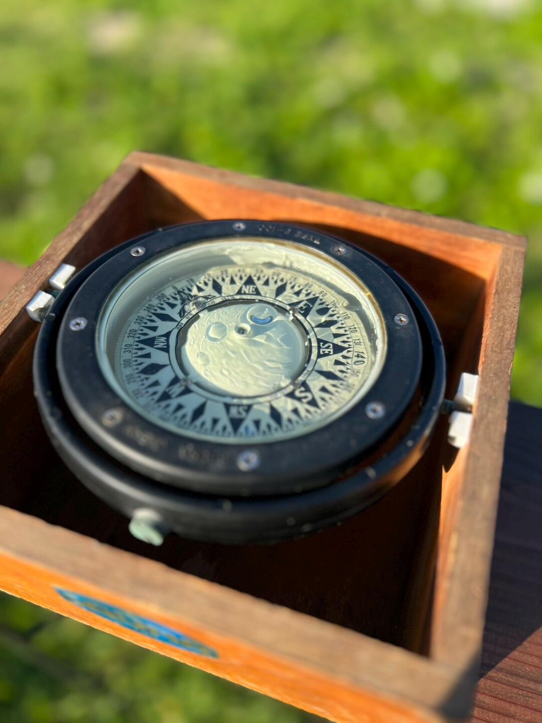 A True Vintage Born From the Sea — TYPE B-100 Marine Compass (SAURA ...