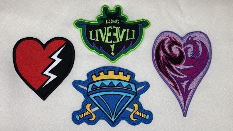 Descendants Rise of Red ***2 Inch *** Heart Iron on Patch. - Etsy