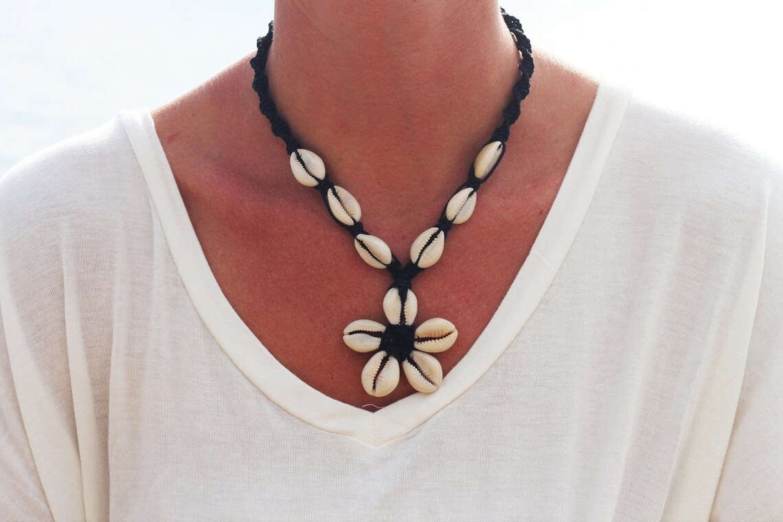 Cowrie Shell Flower Necklace Macrame Hemp Choker Handmade | Etsy