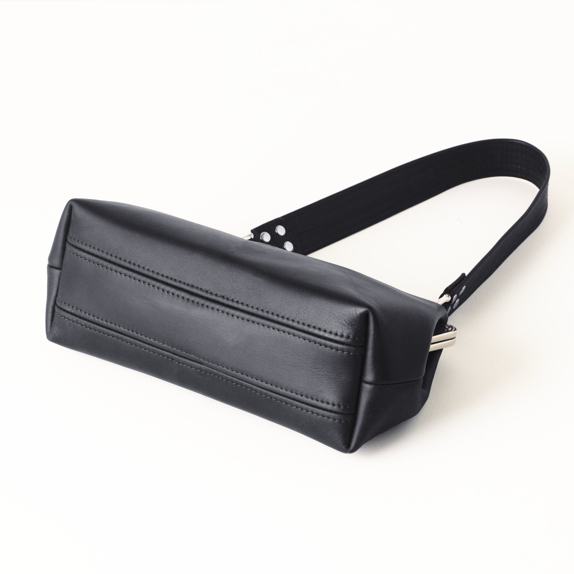 Kiss Lock Frame Handbag With Exterior Zip Pocket Leather - Etsy