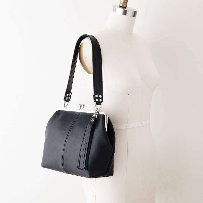 Leather Kiss Lock Shoulder Bag With Tassel Charm Top Closure | Etsy