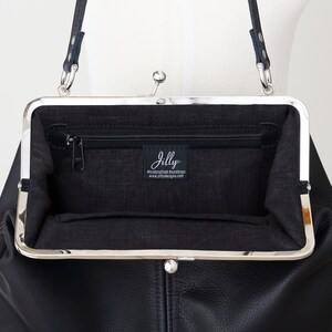 Retro Style Kiss Lock Handbag, Mid Size Leather Kiss Lock Frame Bag ...