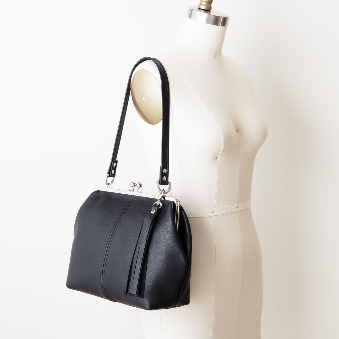 Leather Kiss Lock Frame Handbag With Tassel Purse Charm, Retro Style ...