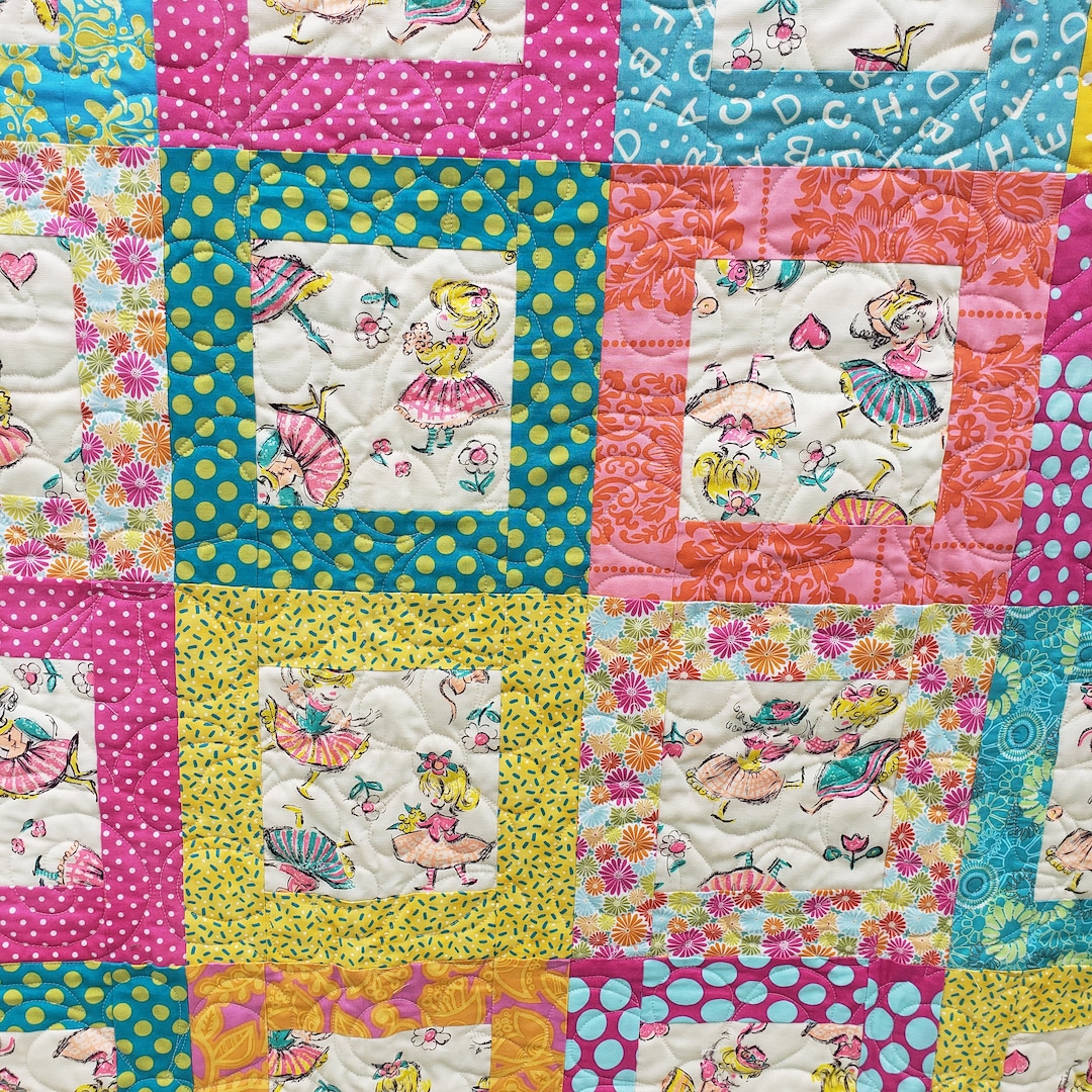 Girls Quilt, Little Girls Patchwork Quilt, Vintage Novelty Fabric Girls ...
