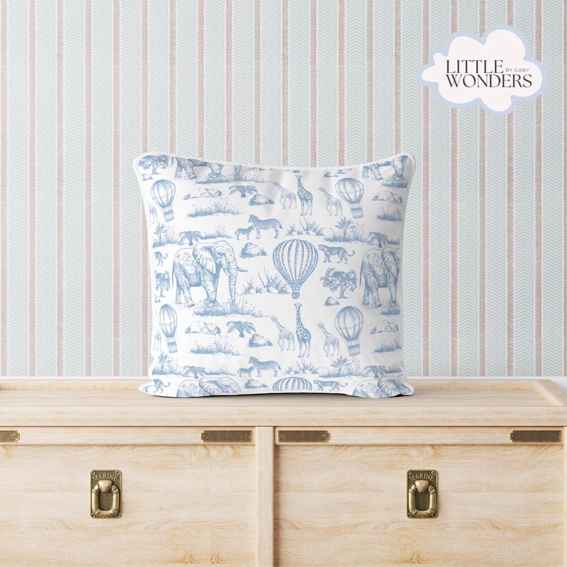 Blue Safari Toile Seamless, Chinoiserie Safari Animals Pattern, Hot Air ...