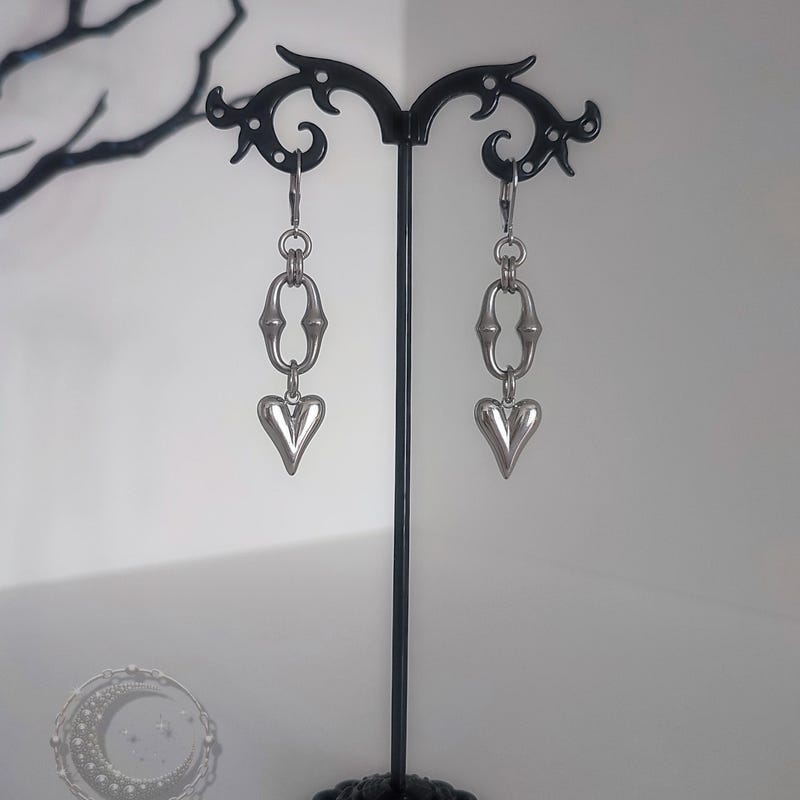 Heart Chainmail Earrings - Etsy UK
