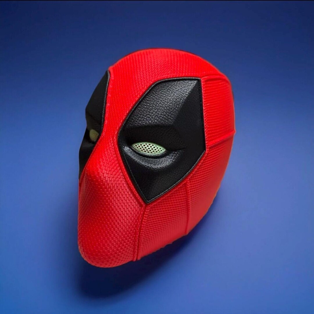 Deadpool Cosplay Helmet Magnetic Fixings Glow in the Dark Eyes - Etsy