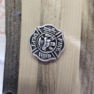 Hand Crafted Custom Rustic Red Line Flag. - Etsy