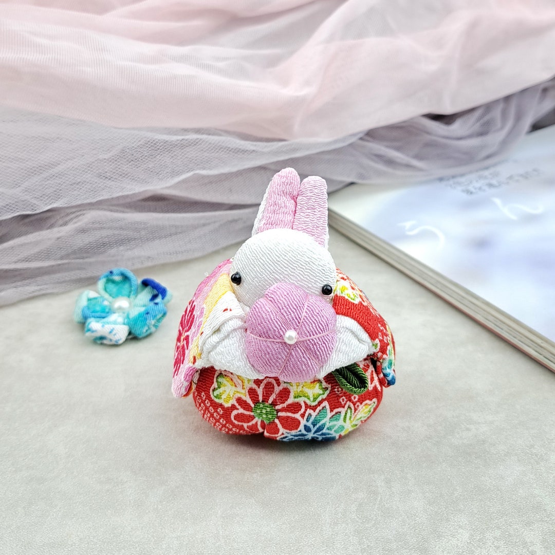Small Japanese Rabbit, Kimono Fabric Art, Fabric Doll, Gift RAB-L - Etsy
