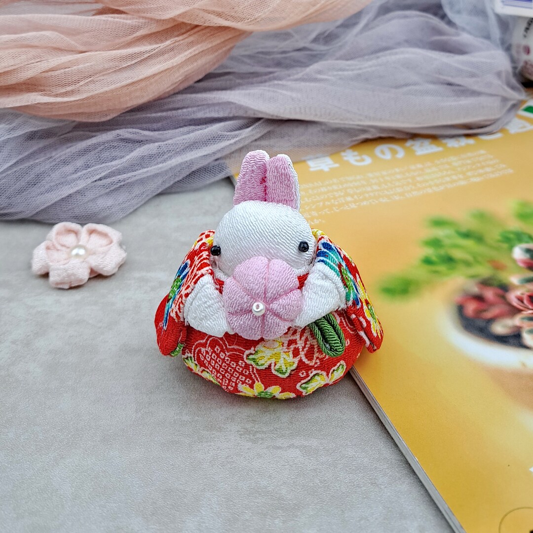 Small Japanese Rabbit, Kimono Fabric Art, Fabric Doll, Gift RAB-N - Etsy