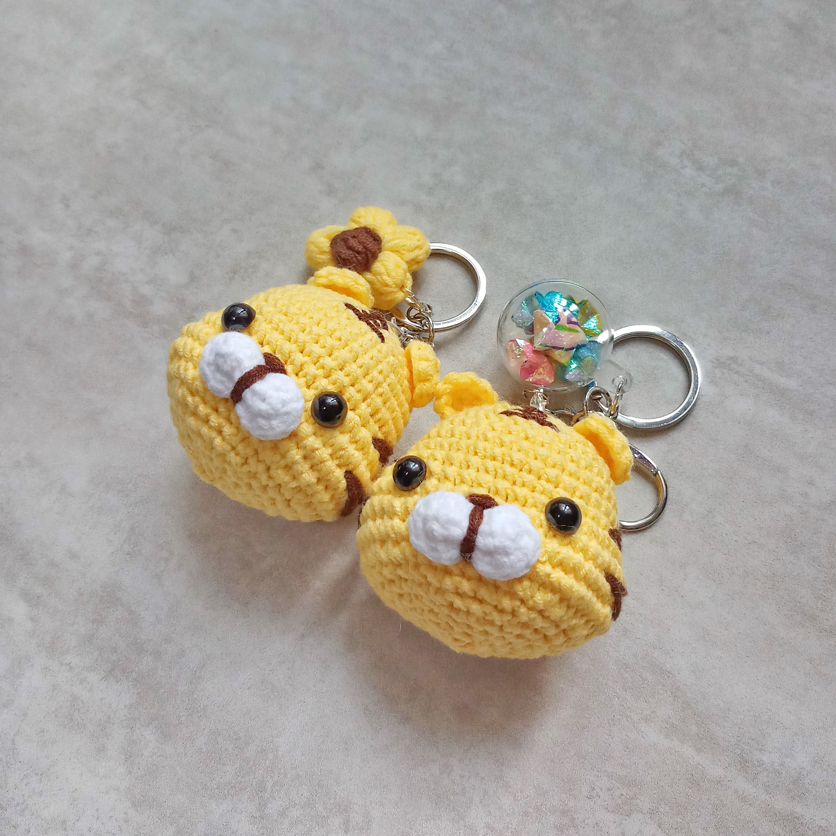 Mini Crochet Animal Keychain, Knitted Animals, Knit Animals, Animal ...