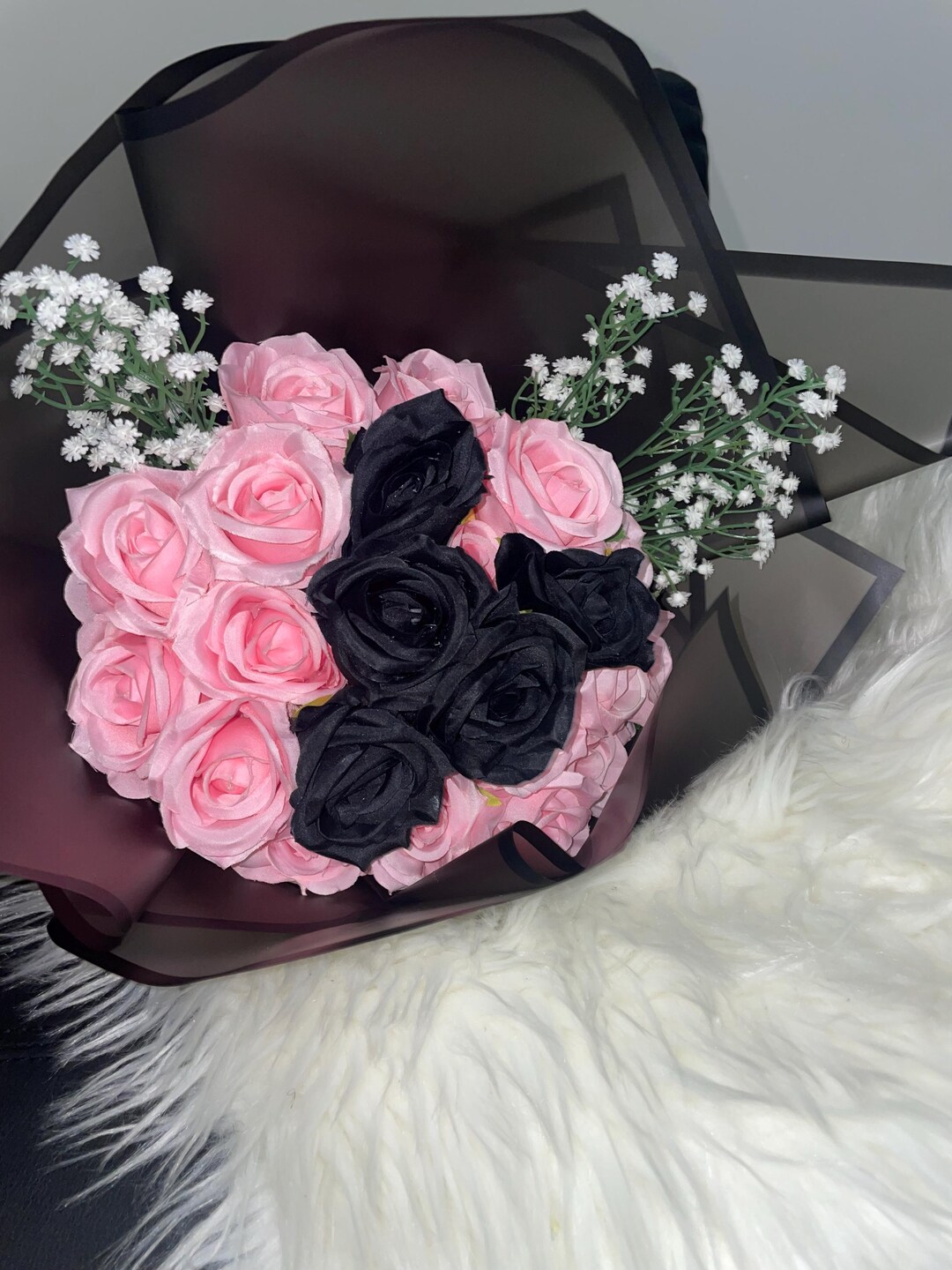 Realistic Lux Roses With Heart Shape - Etsy