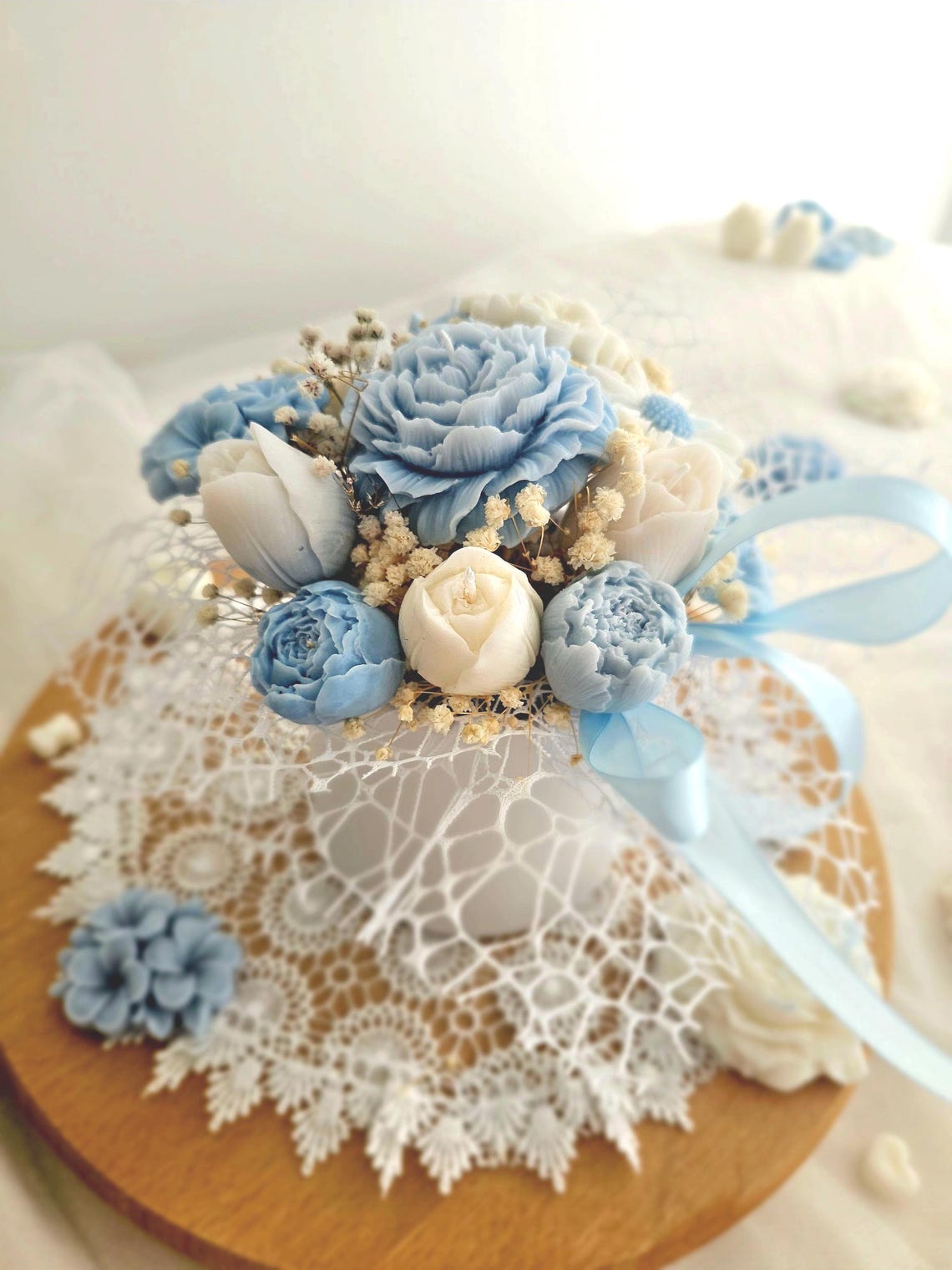 Personalised Mini Candle Flower Box - 100% Soy Wax, White and Blue ...