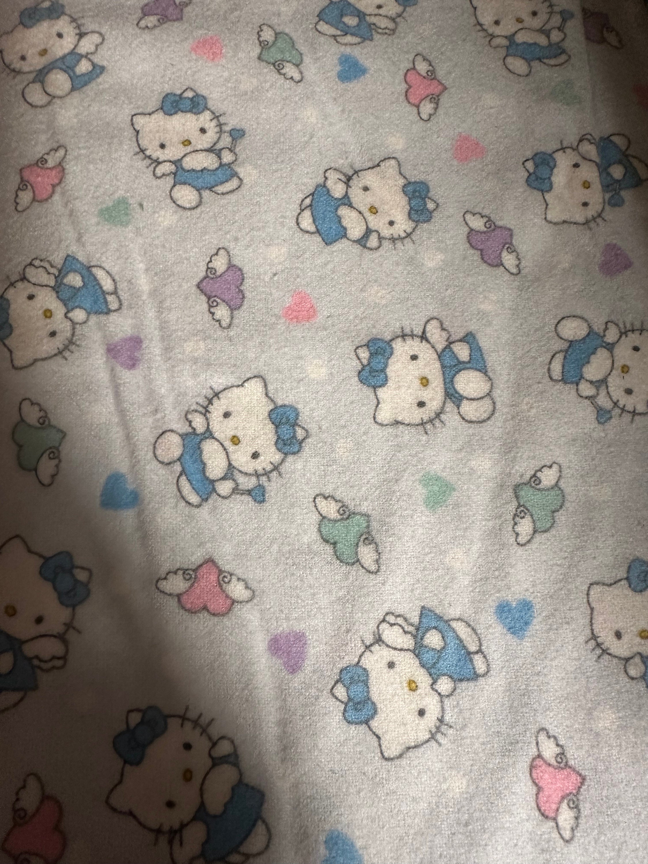 Hello Kitty Sanrio FLANNEL Fabric One Yard Cuts Tossed Angel Hearts ...