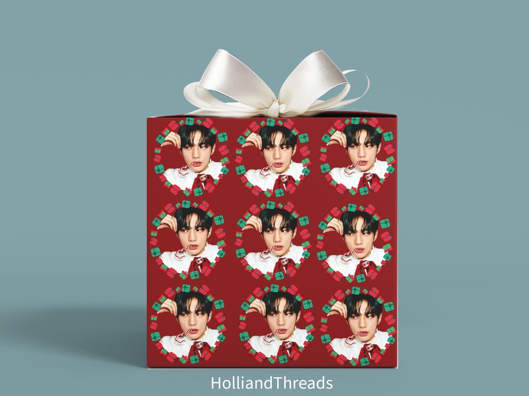 Hyunjin Stray Kids Wrapping Paper Sheet , Christmas Holiday Gift Wrap ...