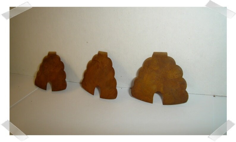 Rusty Metal Cutouts/ Set of 3/craft Supplies - Etsy