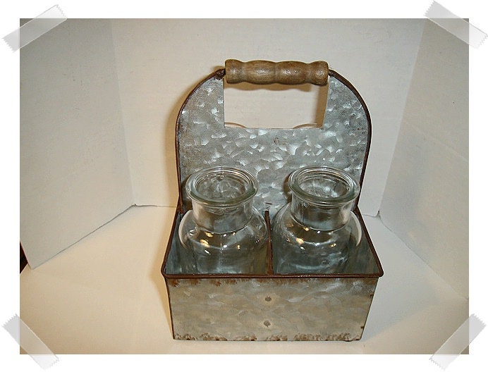 Metal Square Caddy with Handle/ 4 Glass Bottles/Aged | Etsy