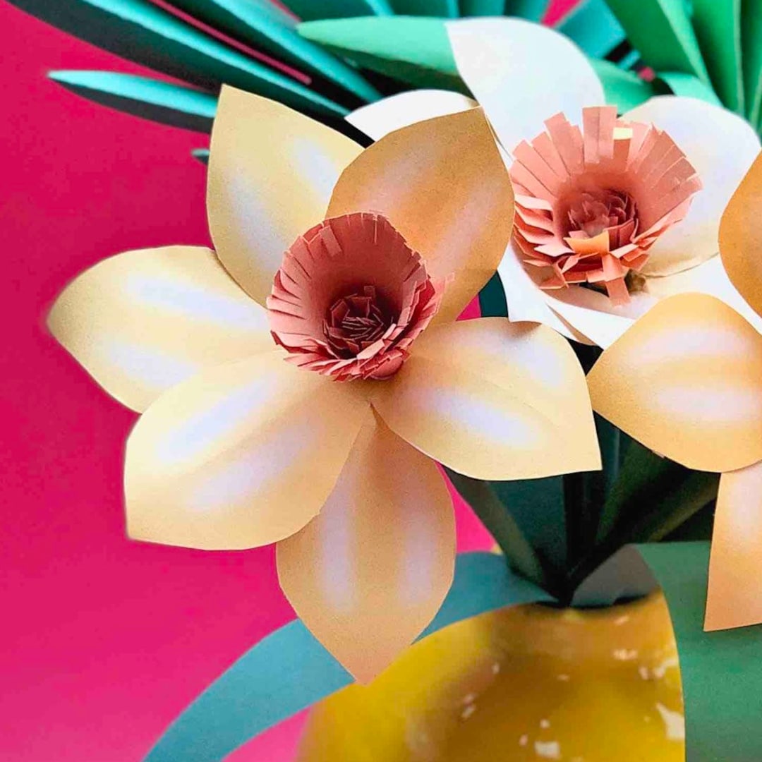 Daffodil Flower Templates, Patterns. No-sew Daffodil Flower Template ...