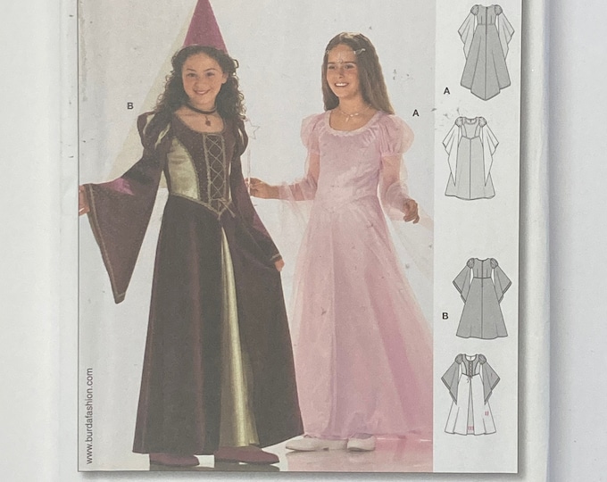 Womens Renaissance Gowns Pattern by Simplicity Renaissance Costume ...