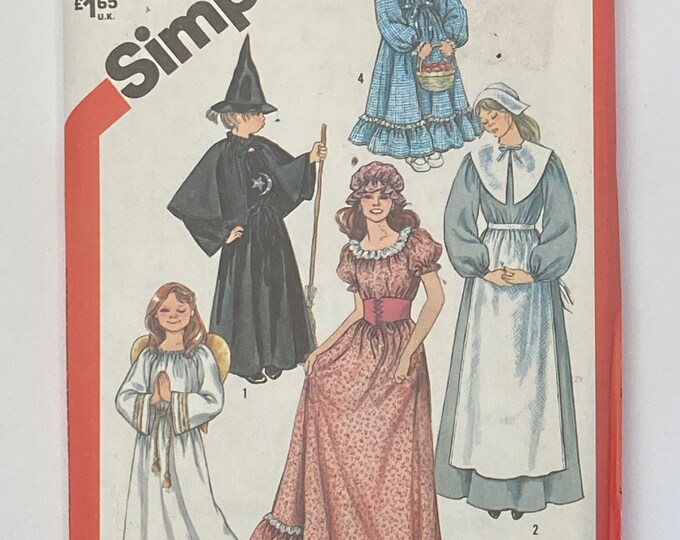 Womens Renaissance Gowns Pattern by Simplicity Renaissance Costume ...