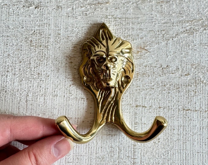 Brass Lion Head Double Hook - Brass Coat Hooks Shaped Like Lion Head ...