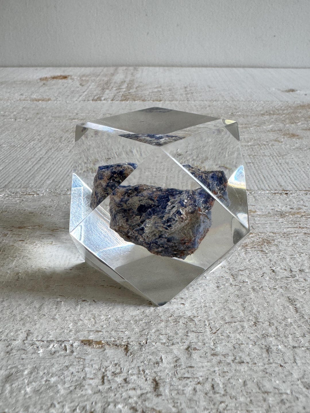 Vintage Lucite Acrylic Paperweight Decor With Shiny Blue Stone Specimen ...