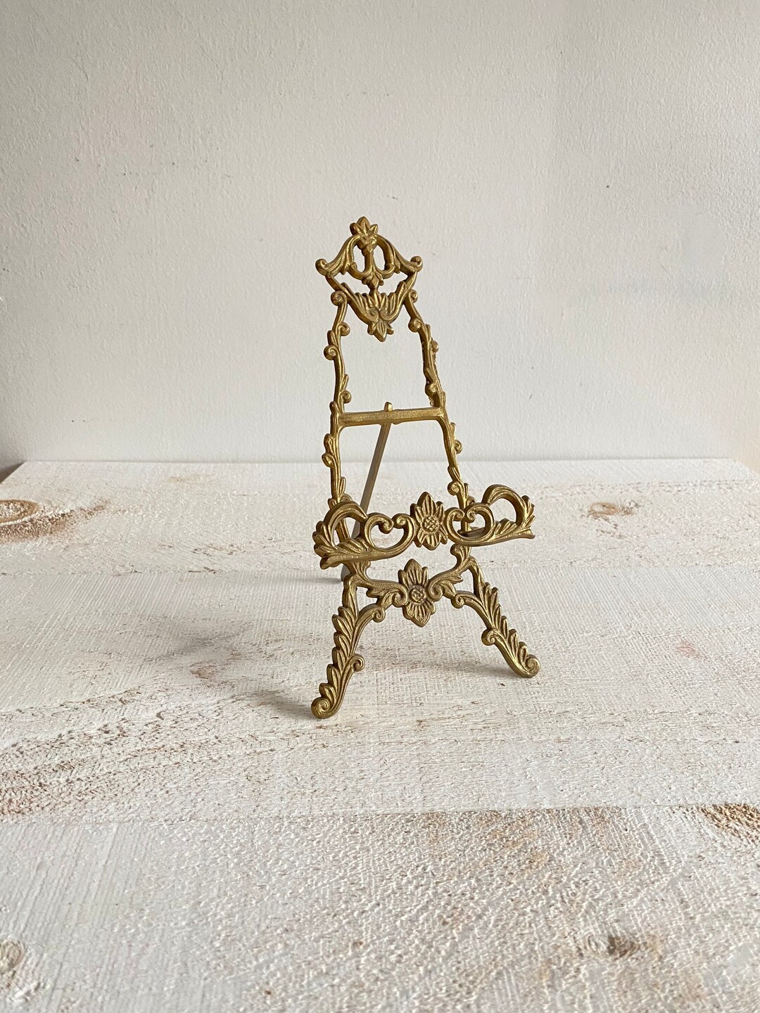 Vintage Brass Ornate Easel Vintage Brass Decorative Stand Brass Art ...