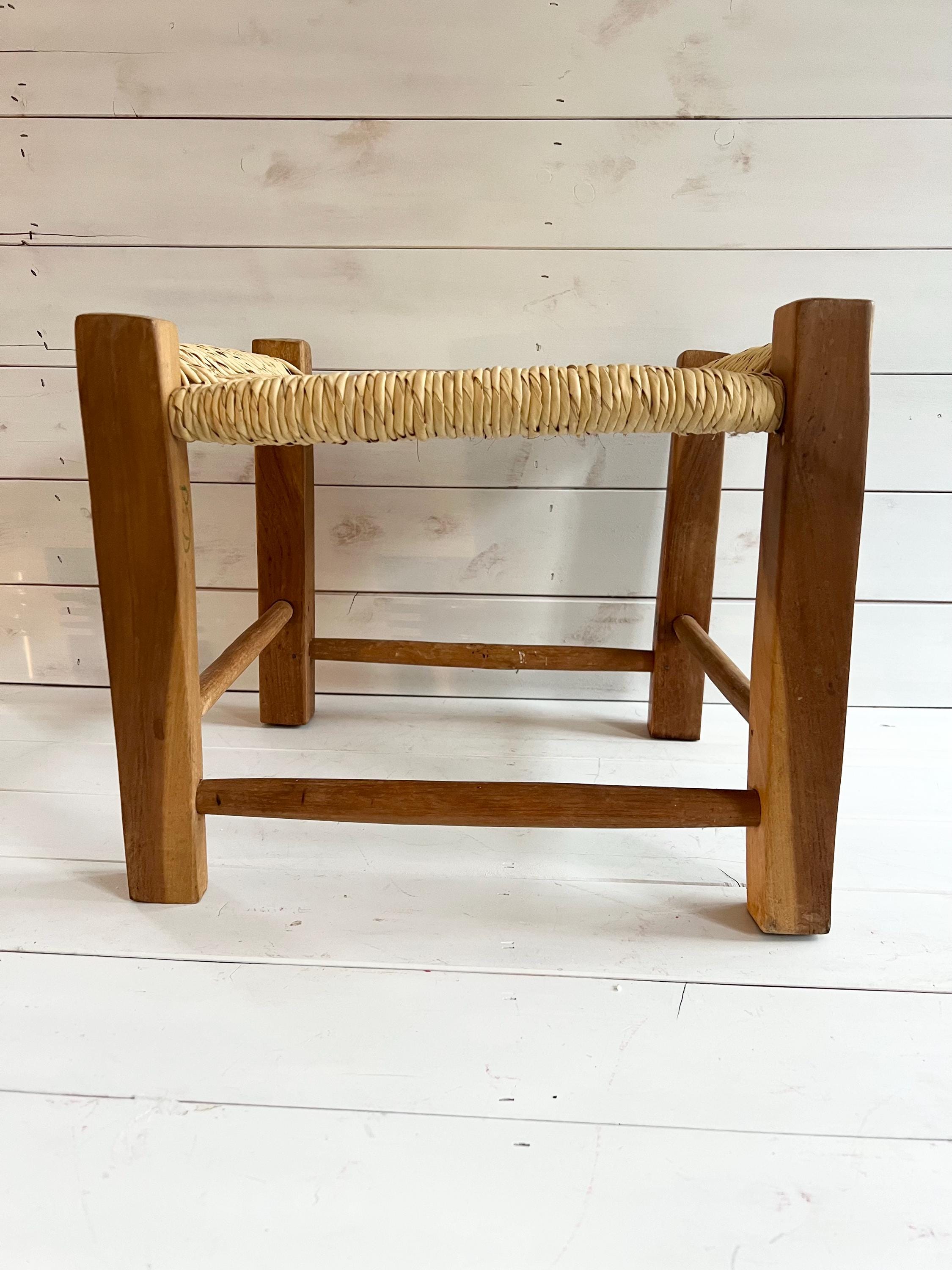 Vintage Woven Rush Seat Stool Vintage Wood Seat Rustic Primitive Wood ...