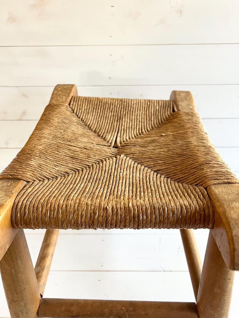 Vintage Woven Rush Seat Stool Vintage Saddle Seat Rustic Primitive Wood ...
