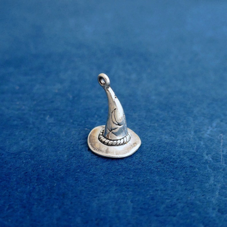 Cute 3D Cast Sterling Silver Wizard Hat Jewelry Charm Destash Vintage ...
