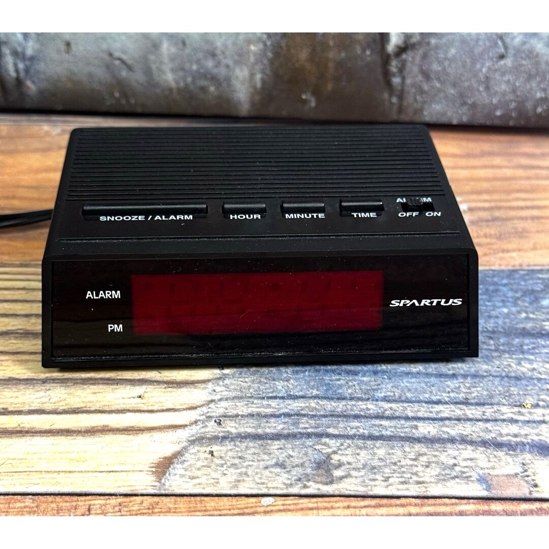 Vtg Spartus Digital Alarm Clock Model 68900 Electric 1990s Black W Red ...