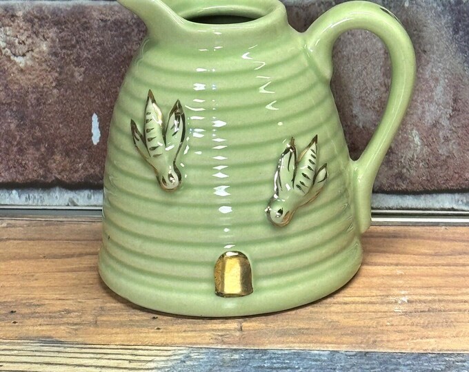USA Shawnee Pottery Vintage Green Bee Hive Honey Pot Small Pitcher ...