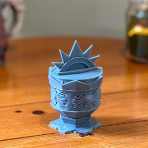 Paladin Dice Box Table Top Roll Playing Cosplay Props Dungeons and ...