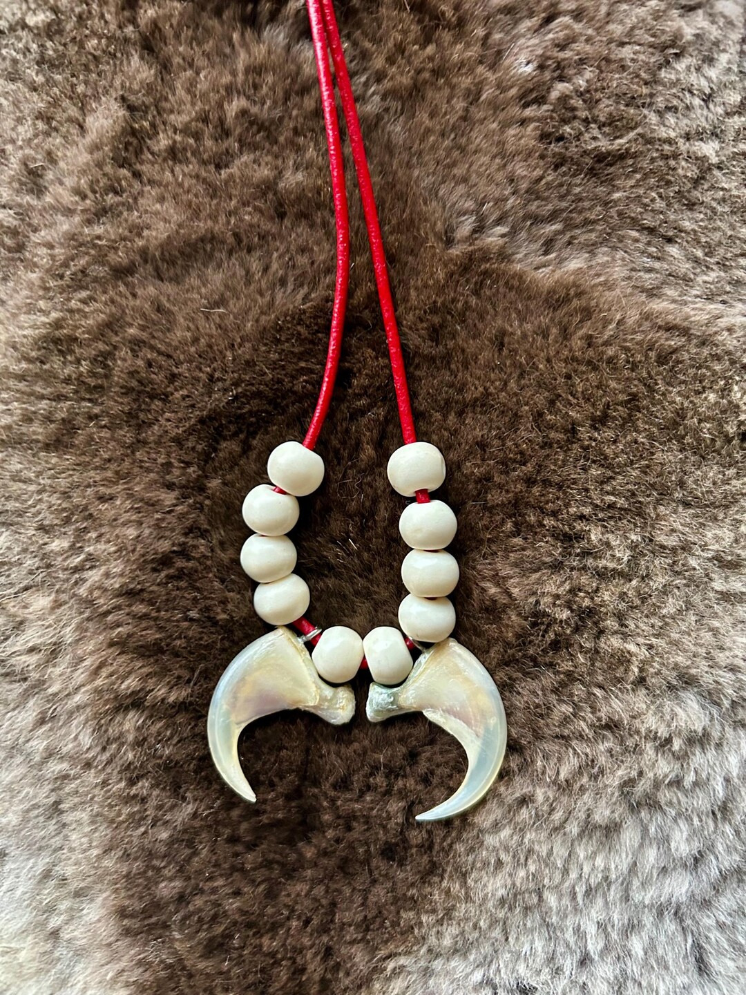 Real Lynx Claw Necklace: Moose Bone Beads, Leather Cord - Etsy