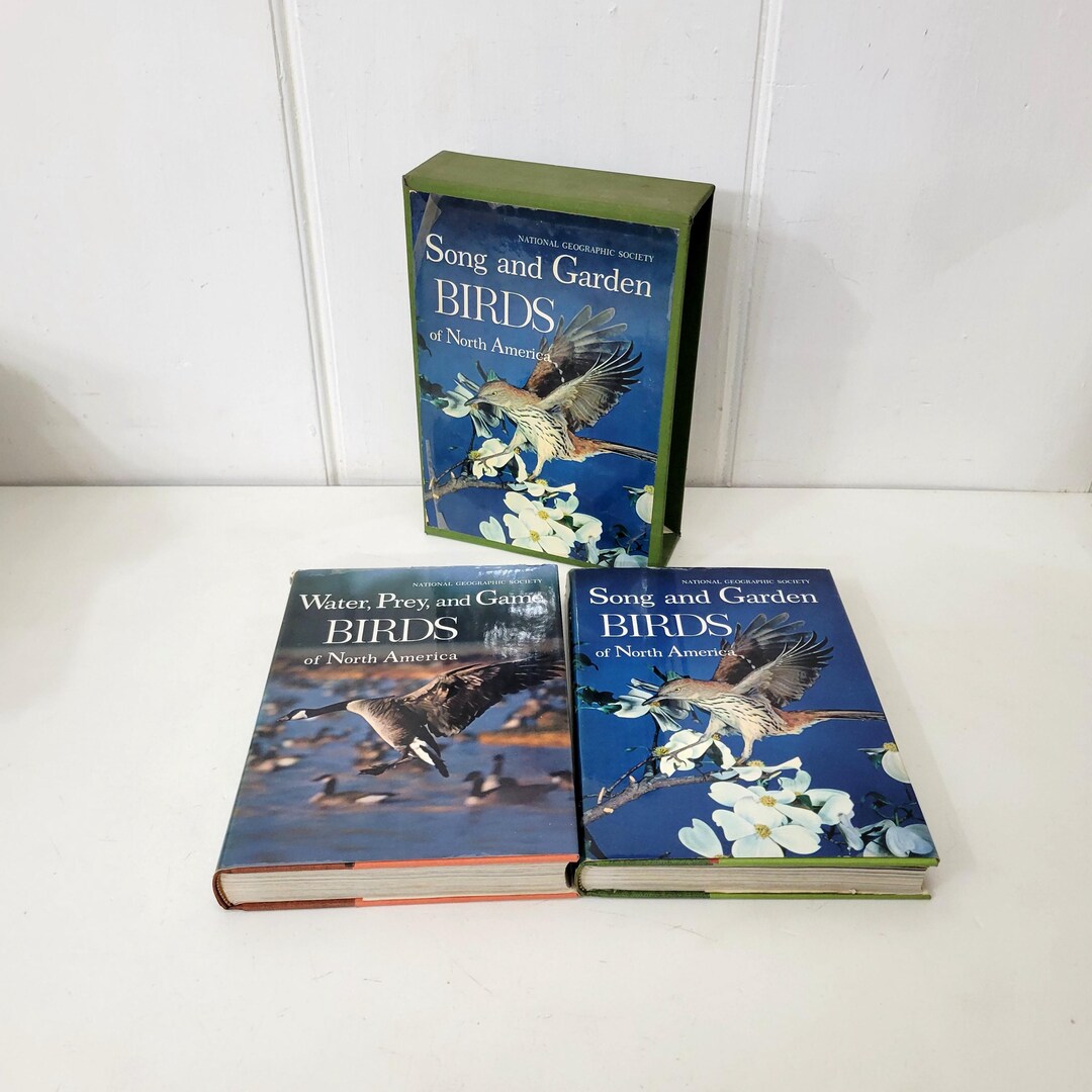 Birds of North America Two Book Boxed Set National Geographic Society ...
