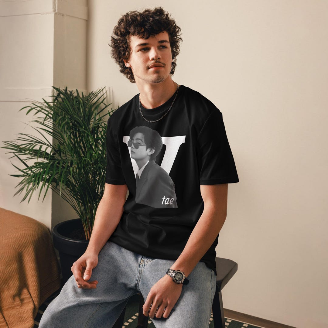 BTS V Kim Tae Hyung Unisex Black White Women Men Organic Cotton Top T ...