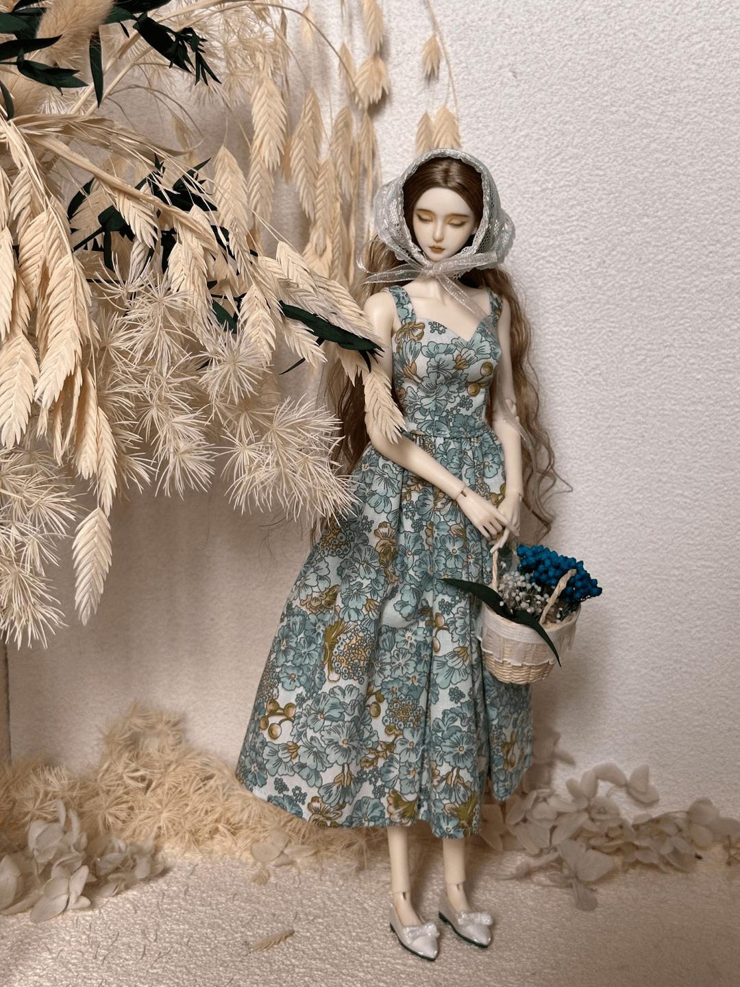 Resin BJD Doll: 1/6 Scale Sarah Full Set, Outfit Included (27cm) - Etsy