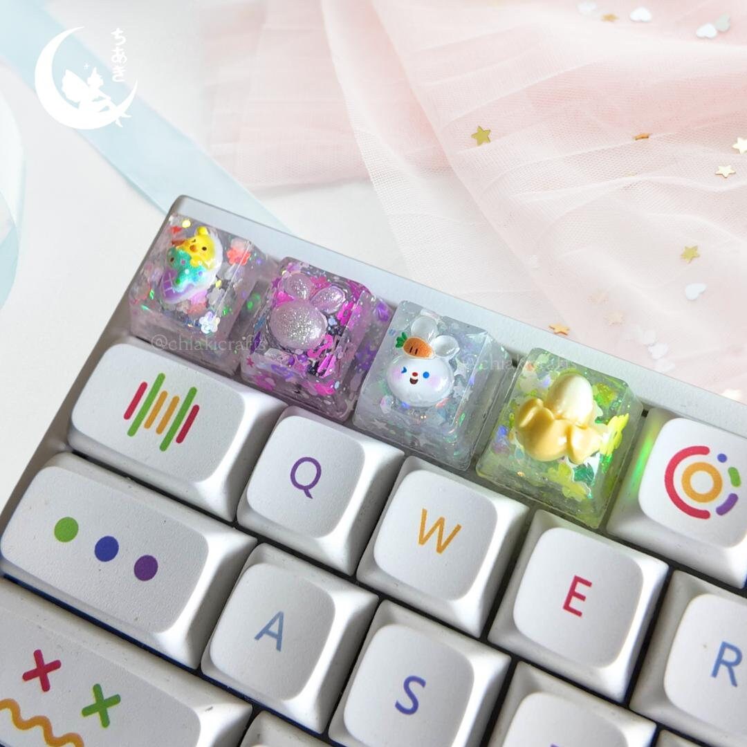 Cute Glitter Artisan Resin Keycaps | Custom Bunny Frosty Glittery ...