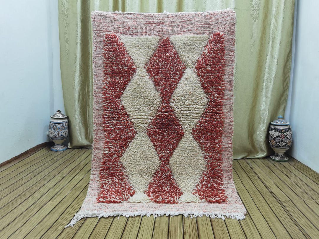 Tapis Berbère Rouge Et Blanc Fait Main – Tapis Marocain En Laine ...